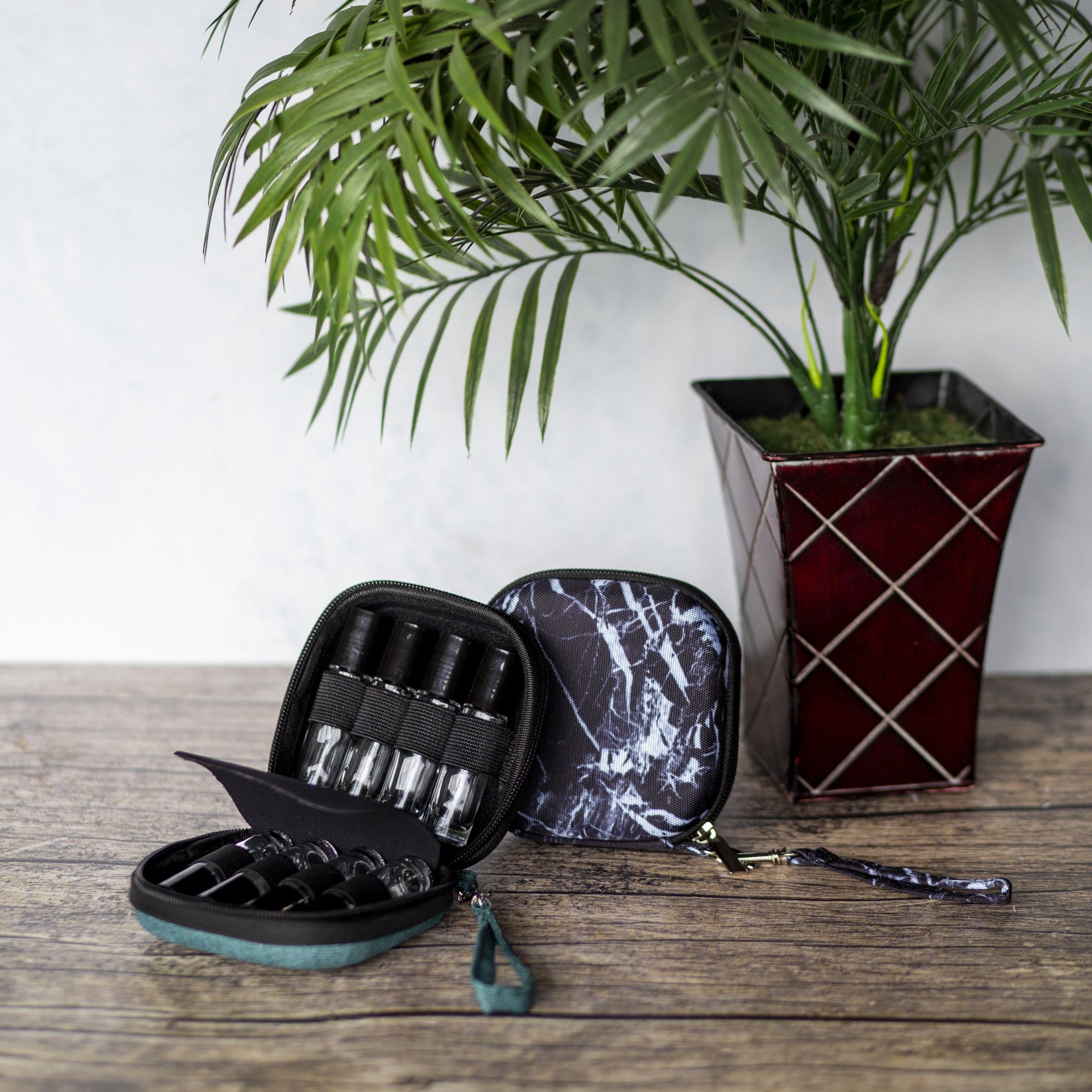 Hard Shell Cases-For Carrying & Protecting Rollerball Blends On-the-Go ...